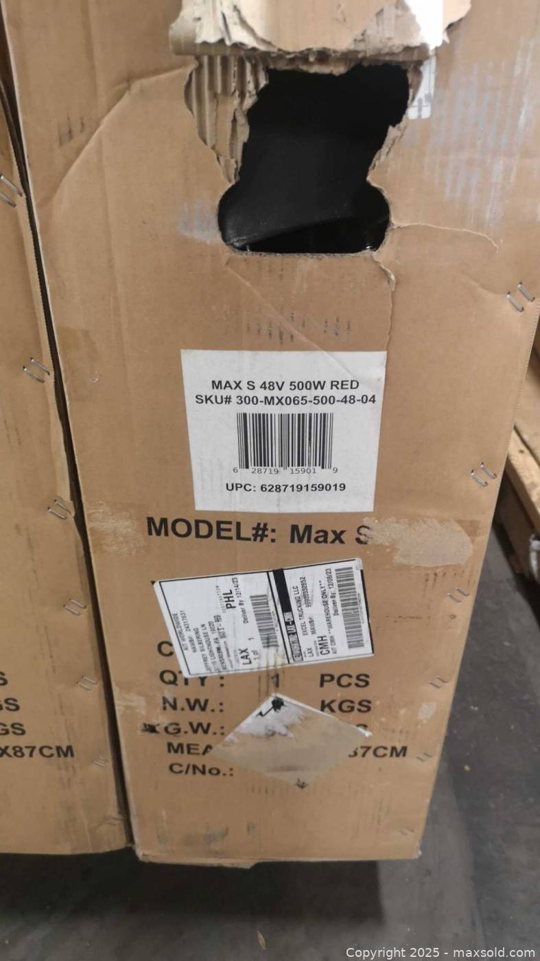 Daymak Max S 500W 48V step-through fat tire ebike, red, new in ...