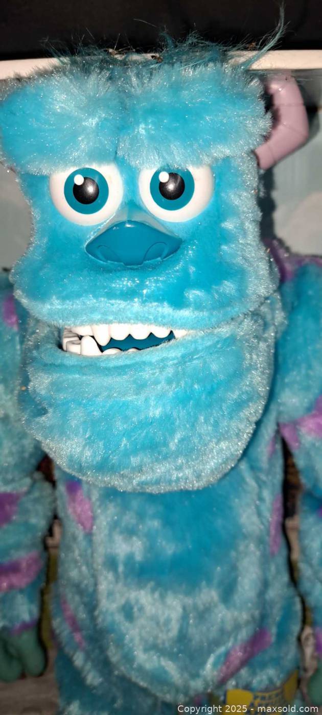 Disney Pixar Monsters University Interactive Scare Sulley Toy | Maxsold