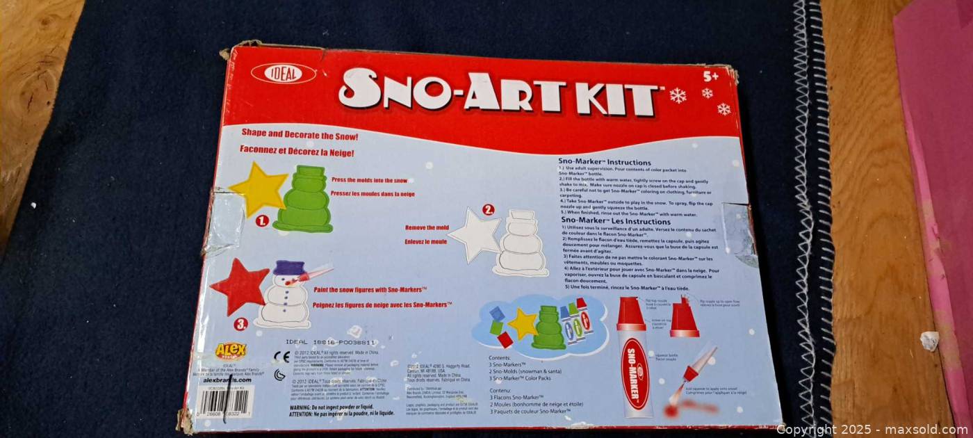 Ideal Sno-Art Kit snow marker and molds | Maxsold