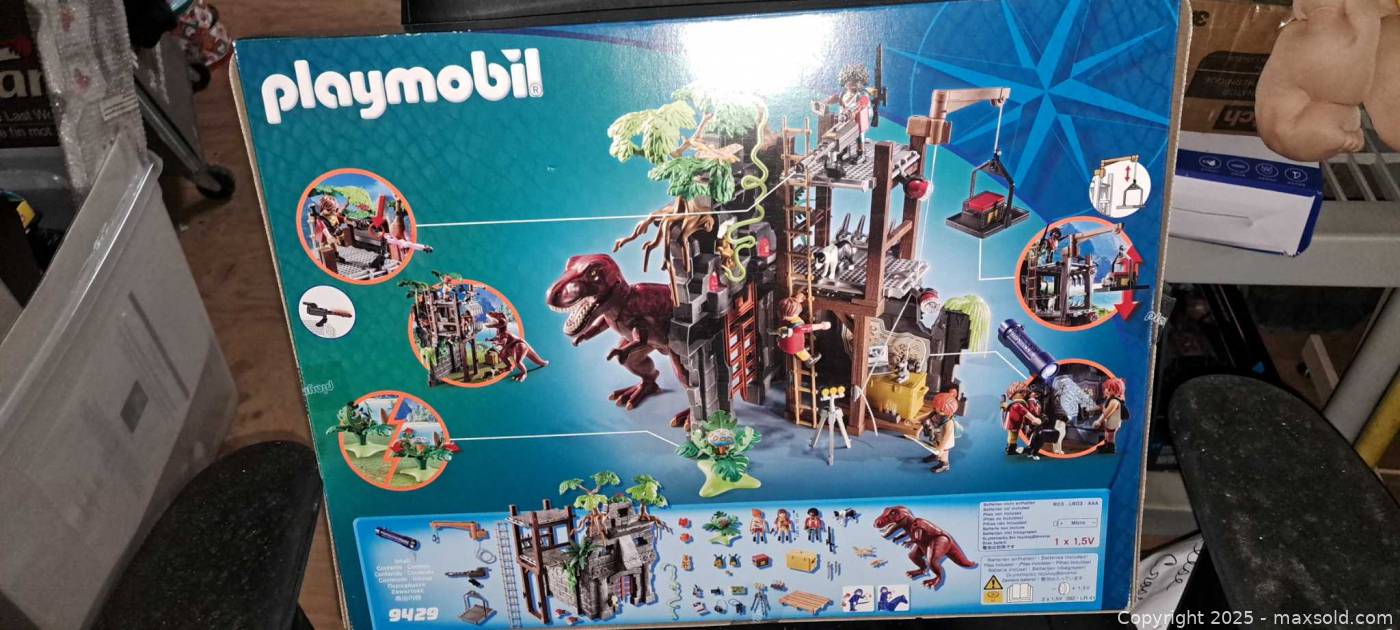 Playmobil 9429 Hidden Temple with T-Rex Building Set | Maxsold