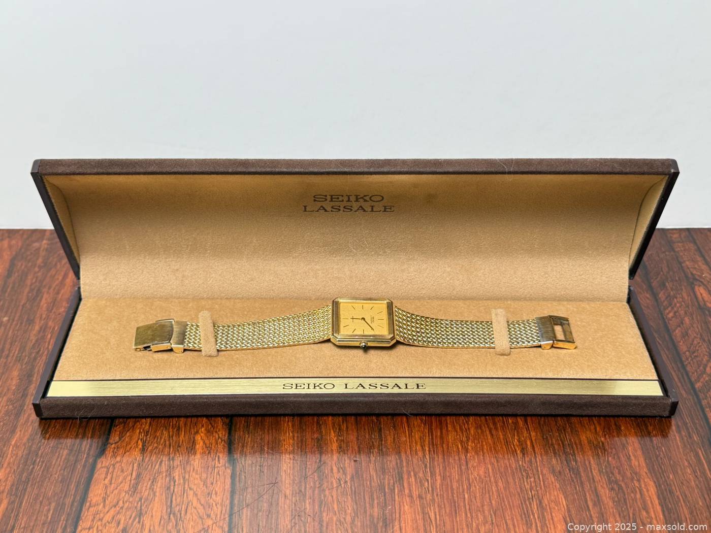 Seiko Lassale men’s gold-tone dress watch | Maxsold
