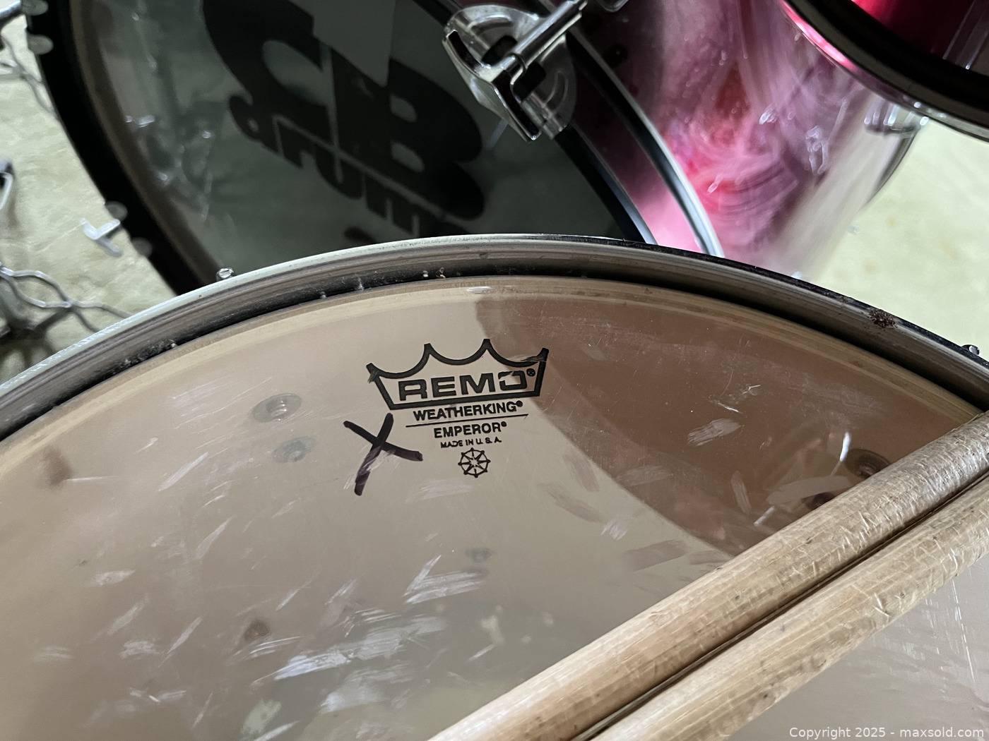 CB Drums 5-piece kit with cymbals | Maxsold