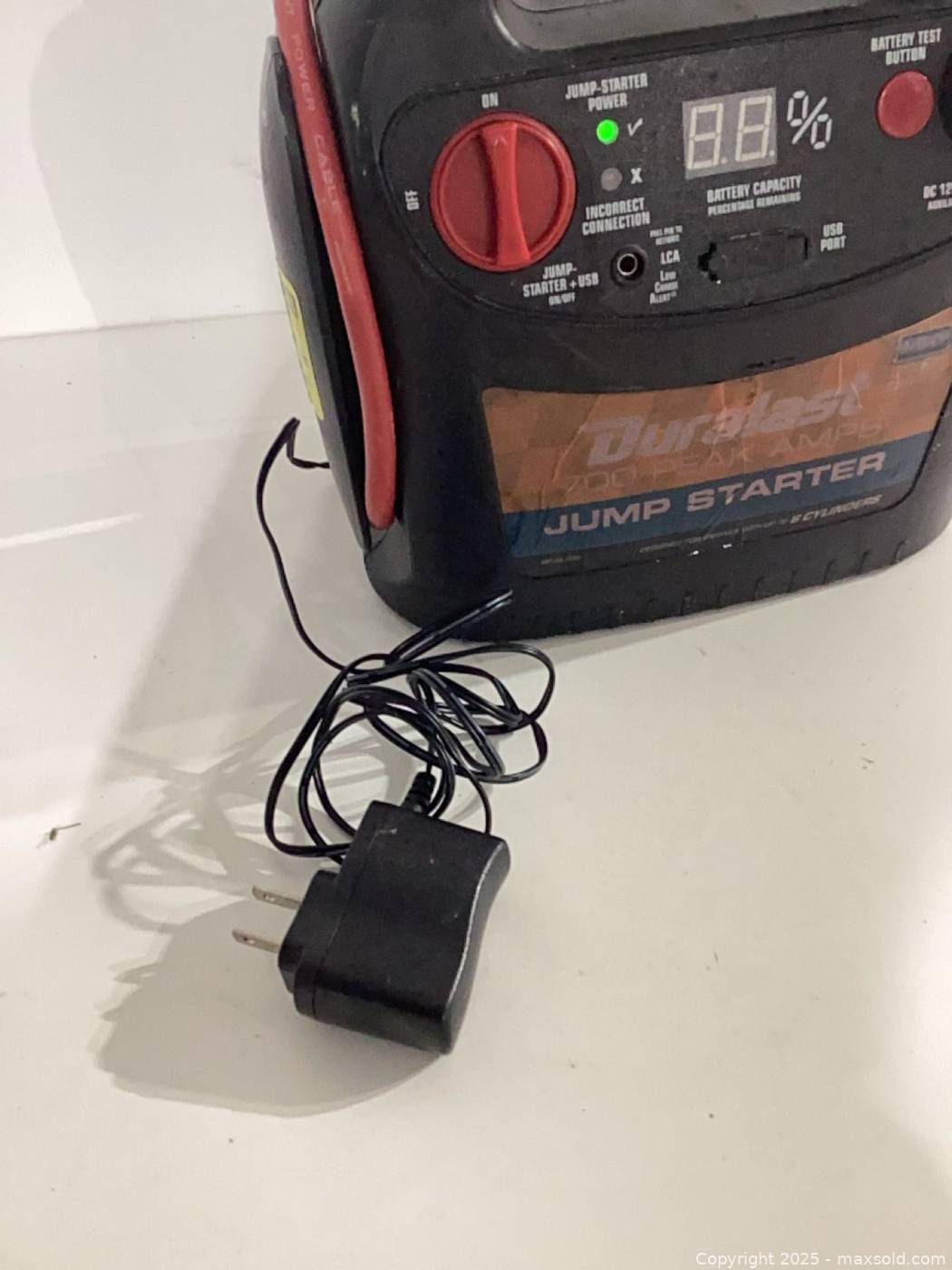 Duralast portable jump starter with charger | Maxsold