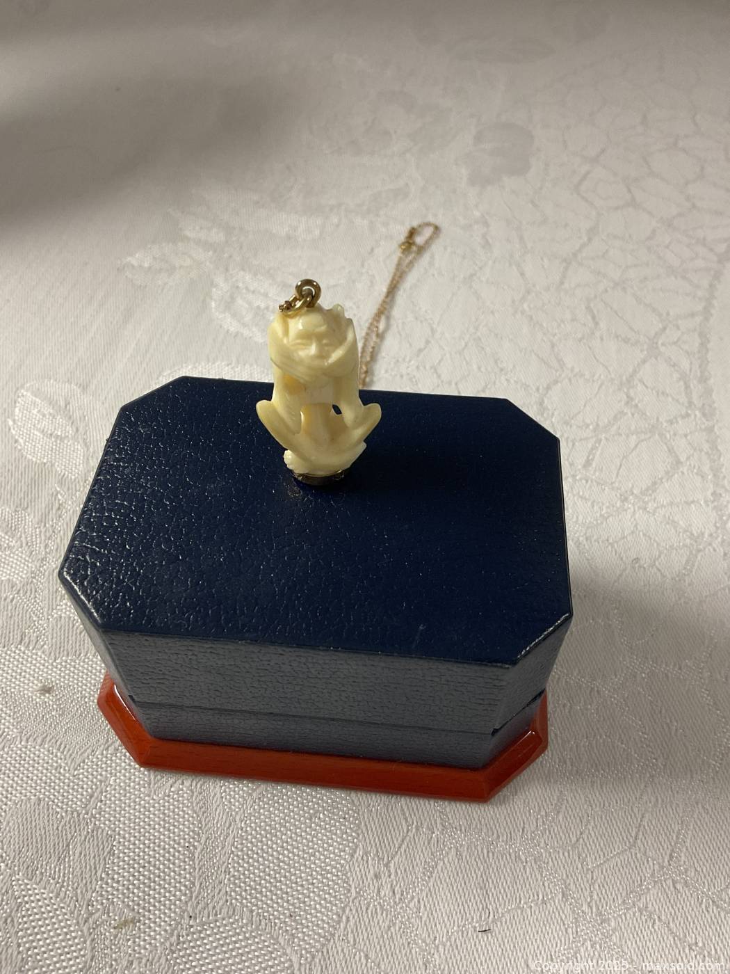 10K Gold Necklace With 14K Gold & Bone Monkey Pendant | Maxsold