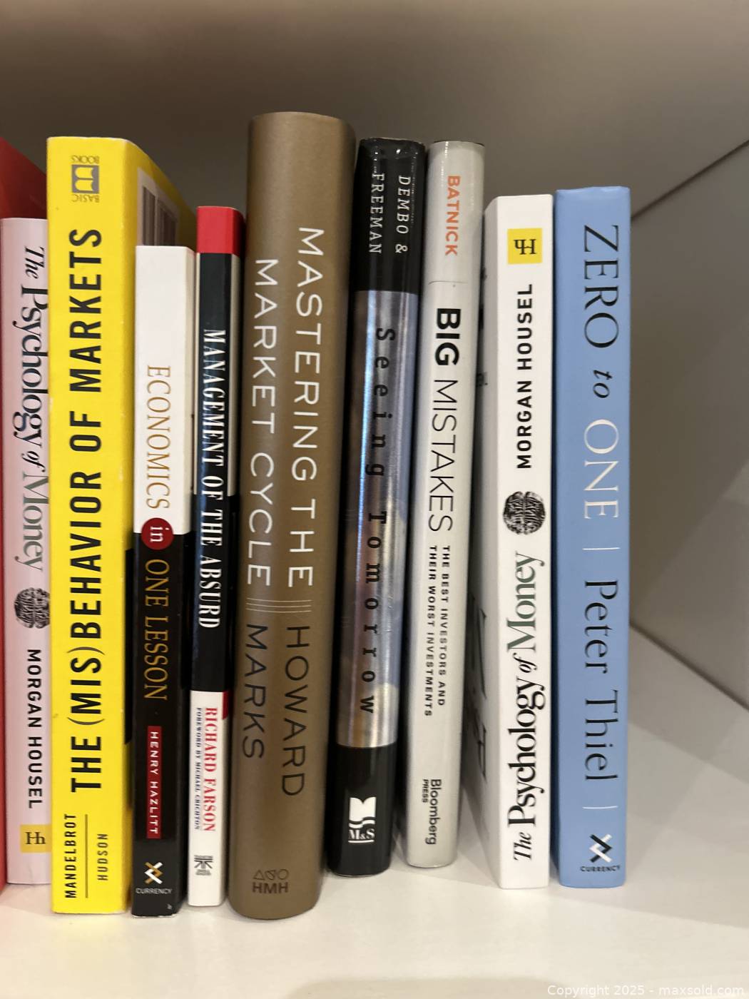 Business and Economics Books | Maxsold