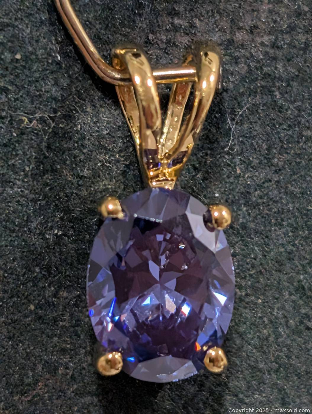 Silver Iolite Pendant | Maxsold