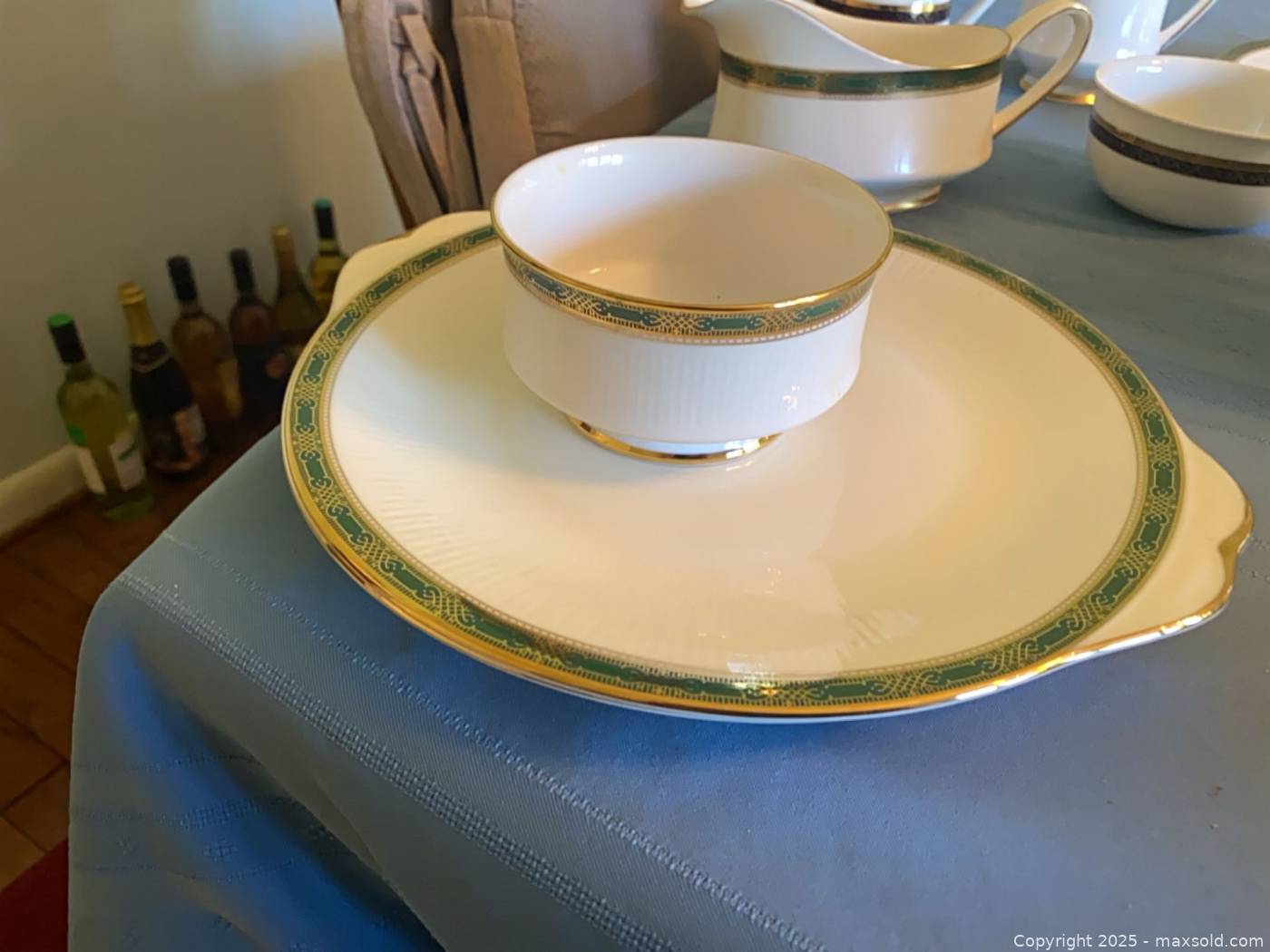 Royal Albert Paragon serveware assortment | Maxsold
