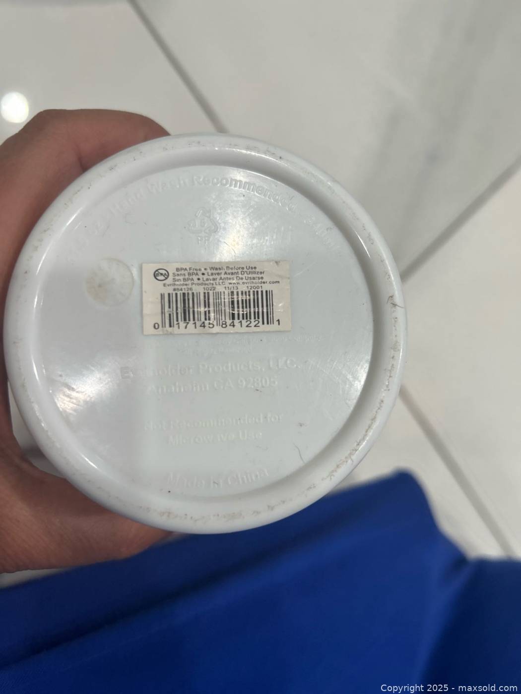 Campbell's soup design plastic thermos | Maxsold