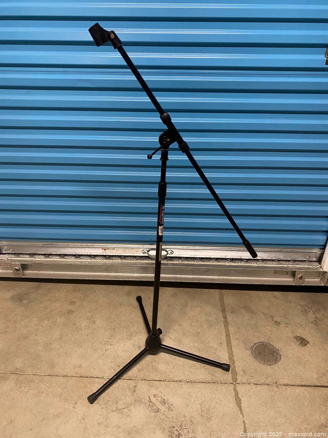 On-Stage Stands boom microphone stand with Audix clip | Maxsold