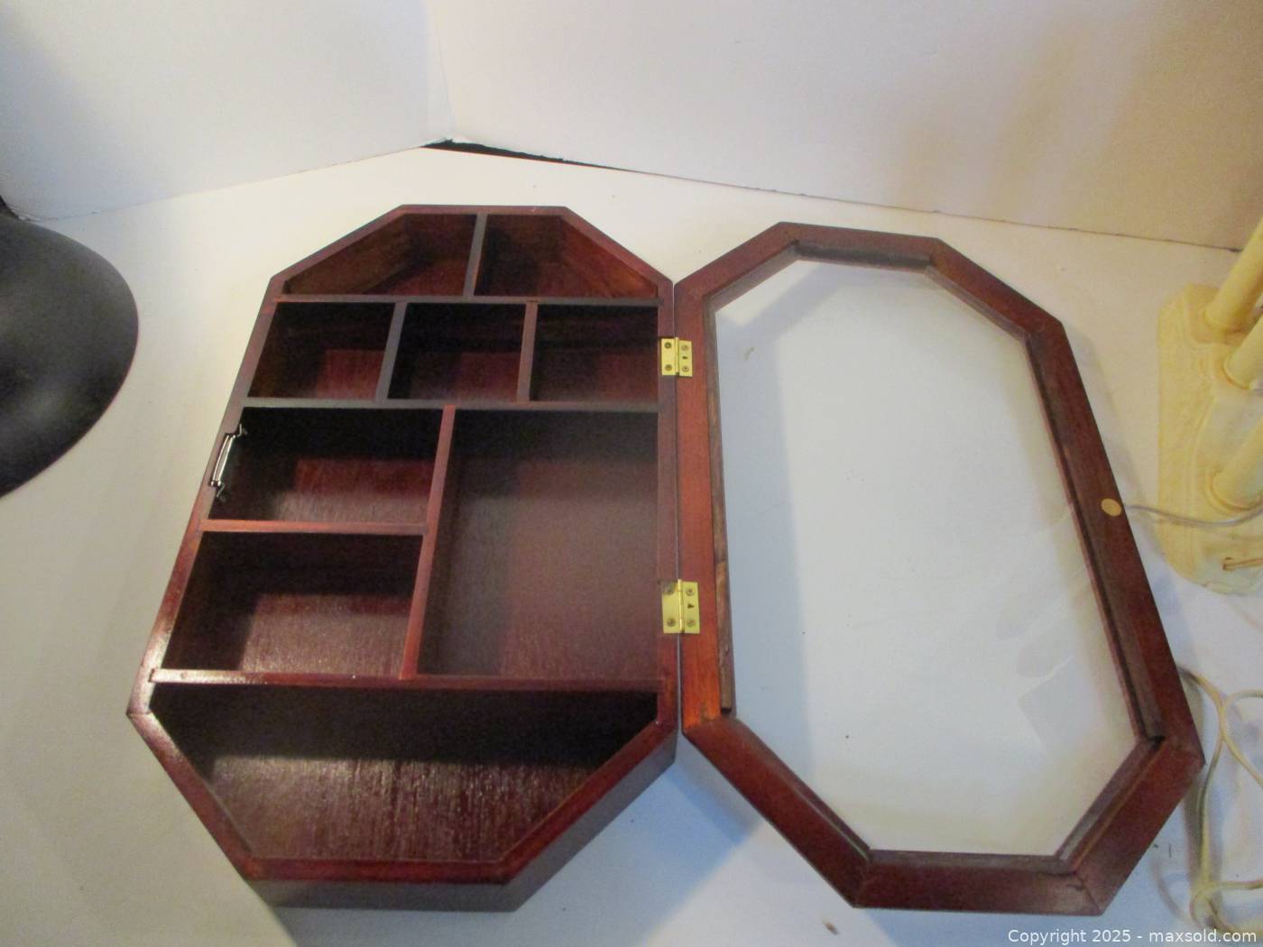 Wood wall display cabinet 16" x 9" x 2" | Maxsold