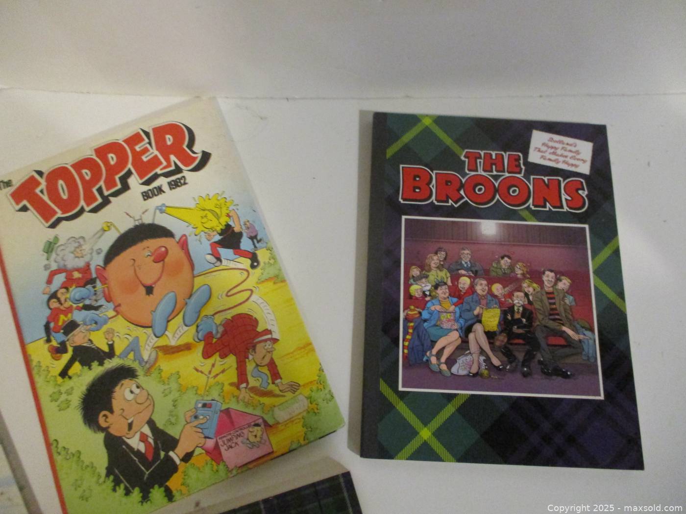 Vintage British comic annual books | Maxsold