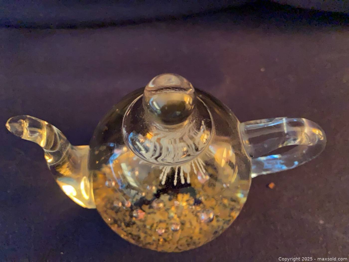 Dynasty Gallery teapot paperweight, needlepoint paperweight, Johnson ...