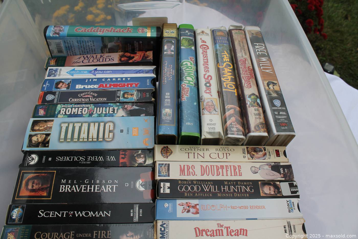 Crate of 37 VHS tapes – movies & fitness | Maxsold