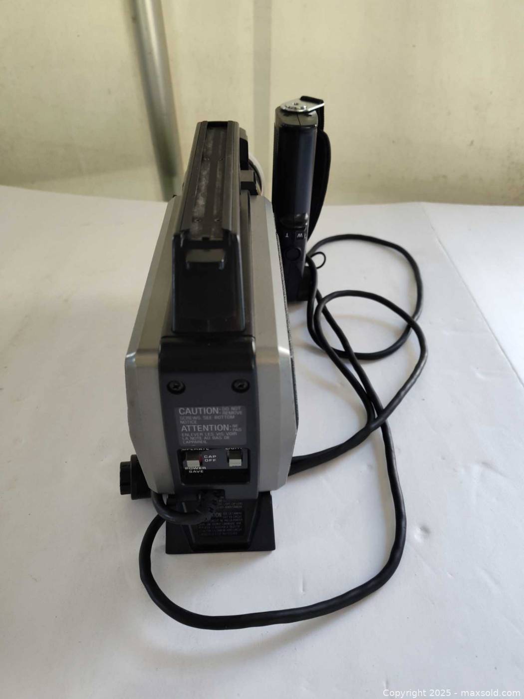 Zenith Newvicon VC1800 camcorder | Maxsold