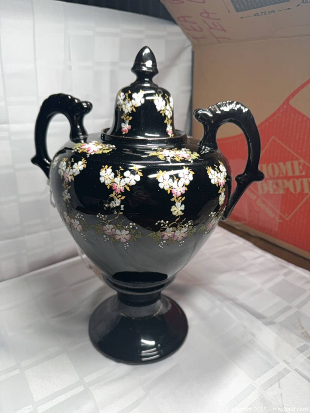 Porcelain samovar urn with brass spigot | Maxsold