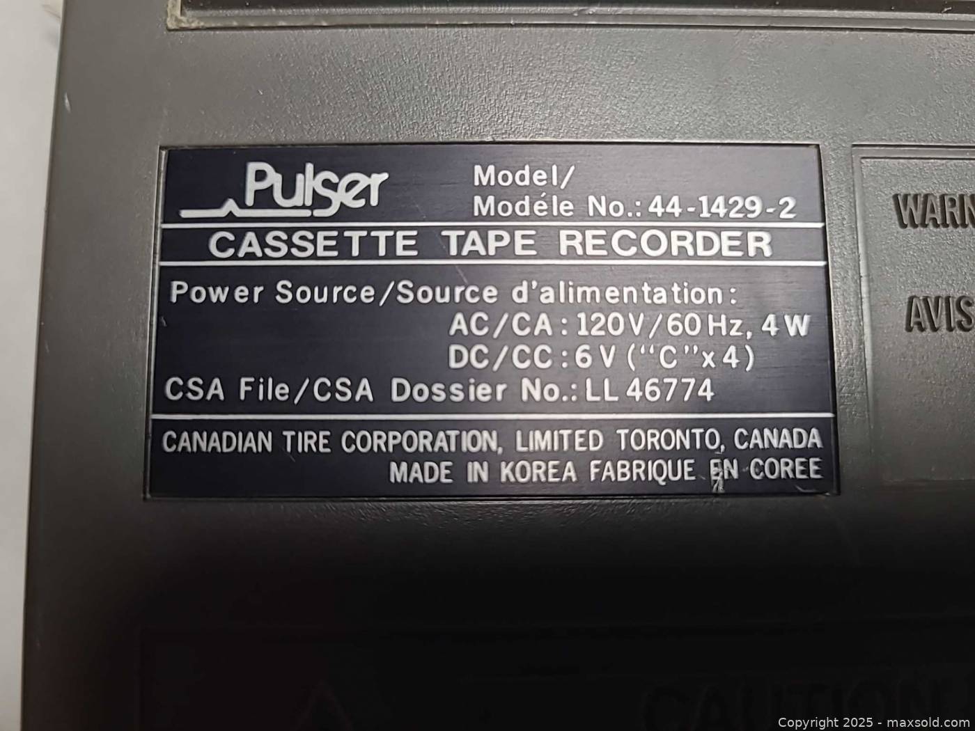 Sanyo portable AM/FM stereo cassette boombox and Pulser Slim Line ...