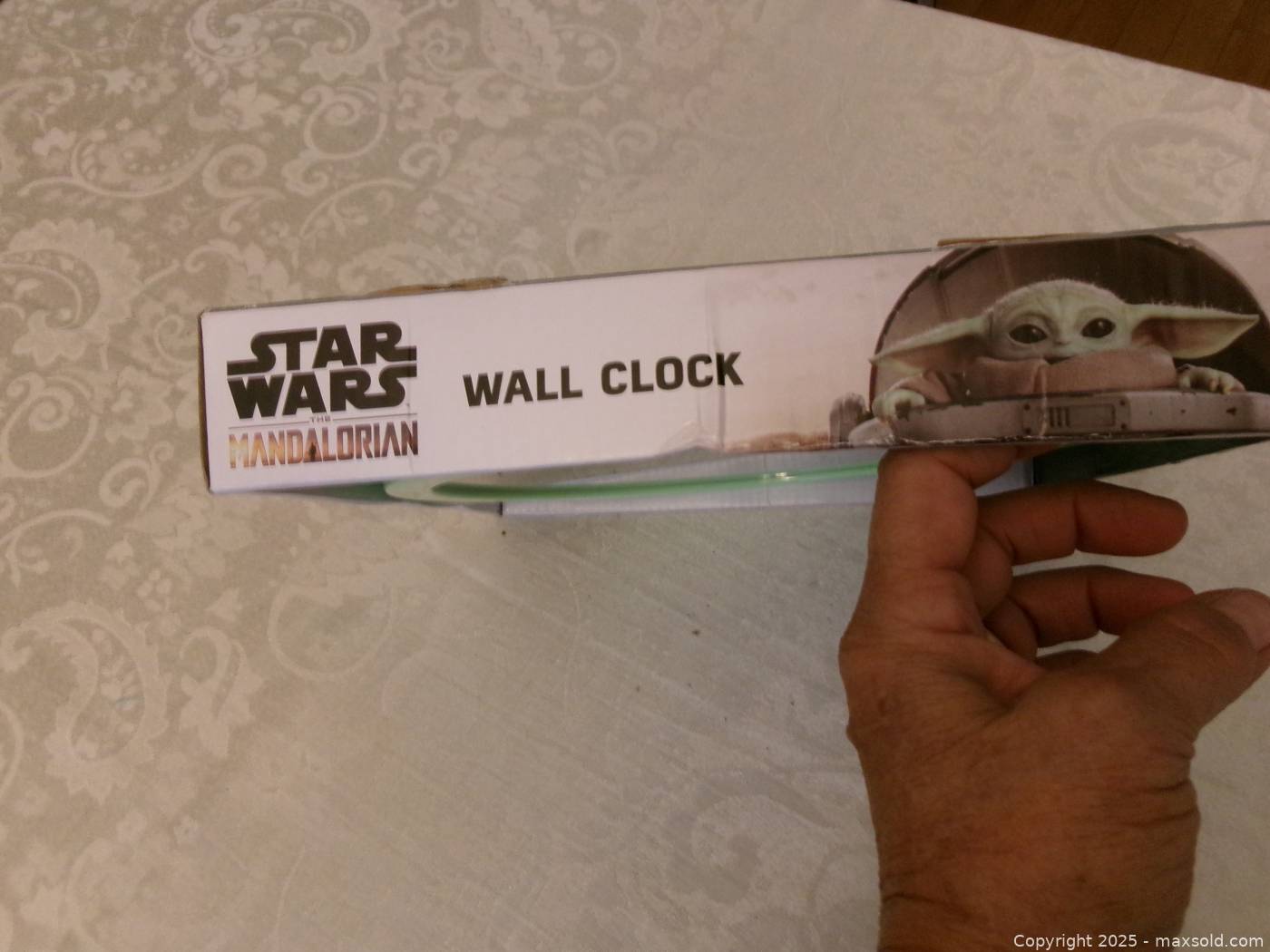 Star Wars Mandalorian Grogu Wall Clock | Maxsold