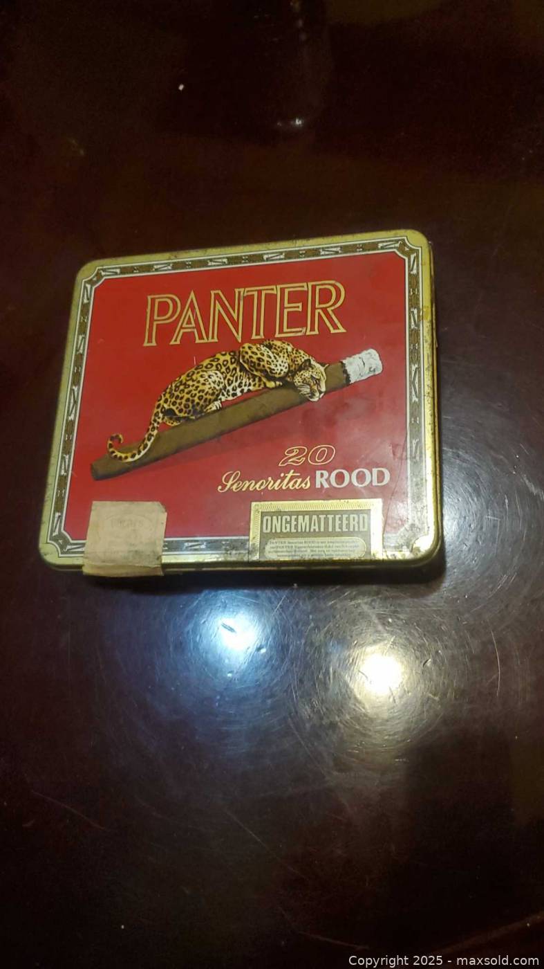 Panter Senoritas Rood cigarillo tin box | Maxsold