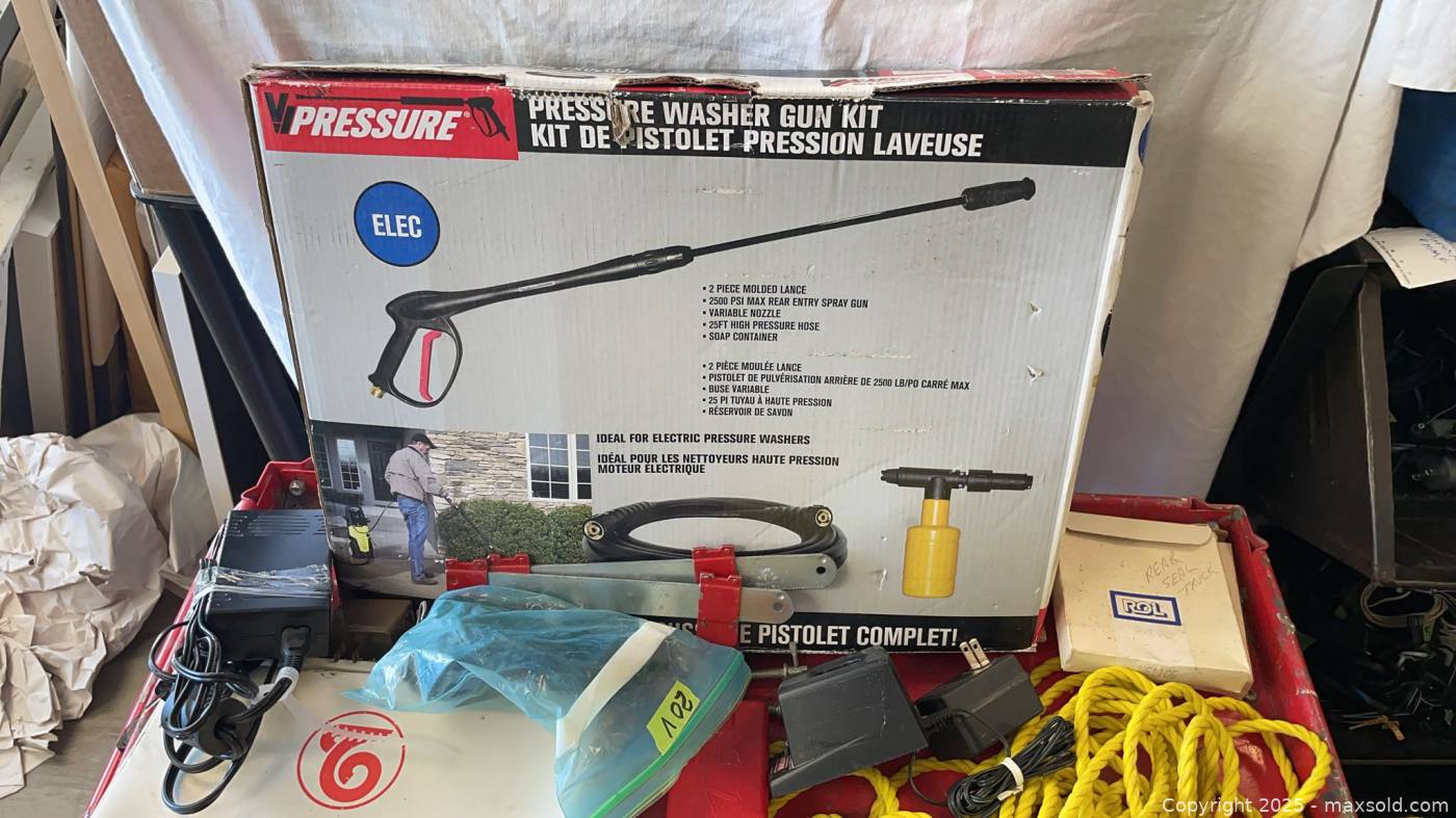 Pressure washer gun kit, safety triangle, tap, rope | Maxsold