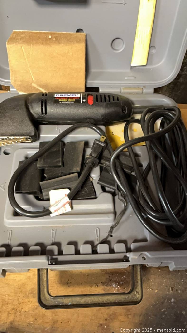 Dremel 6000 Contour Variable Speed Sander Kit | Maxsold