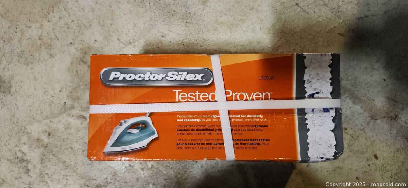 Proctor Silex nonstick steam iron new | Maxsold