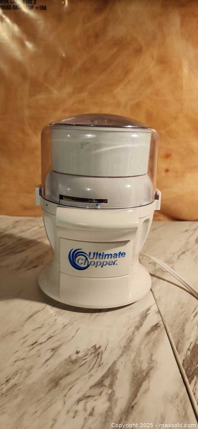 Ultimate Chopper electric food processor | Maxsold