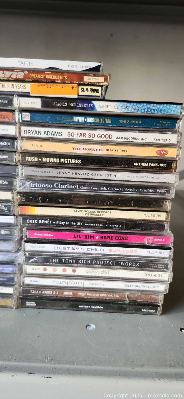 Assorted genre music CD collection | Maxsold