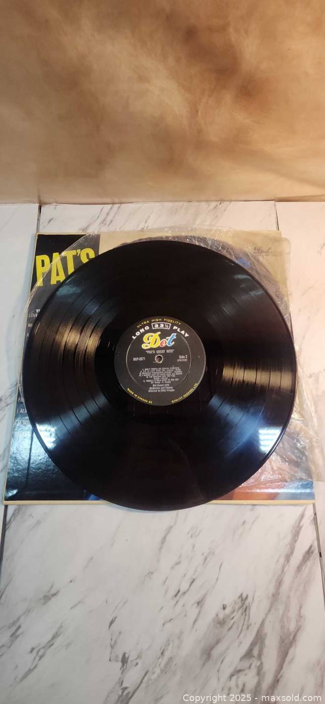 Pat's Great Hits vinyl LP by Pat Boone | Maxsold