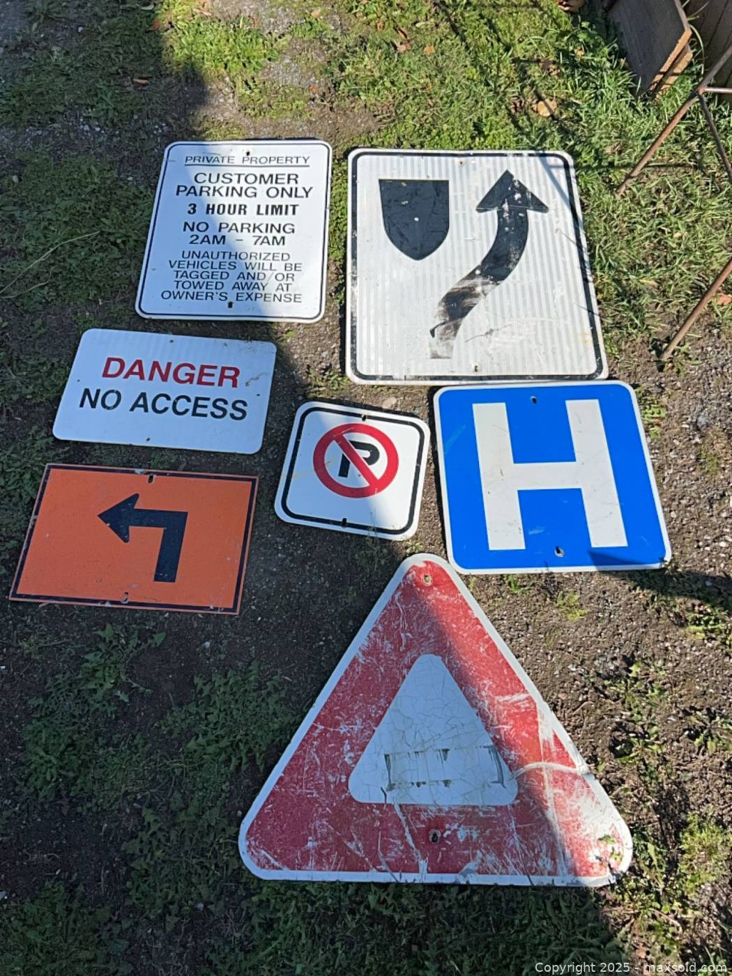 Assorted Aluminum Traffic Signs, 7 | Maxsold