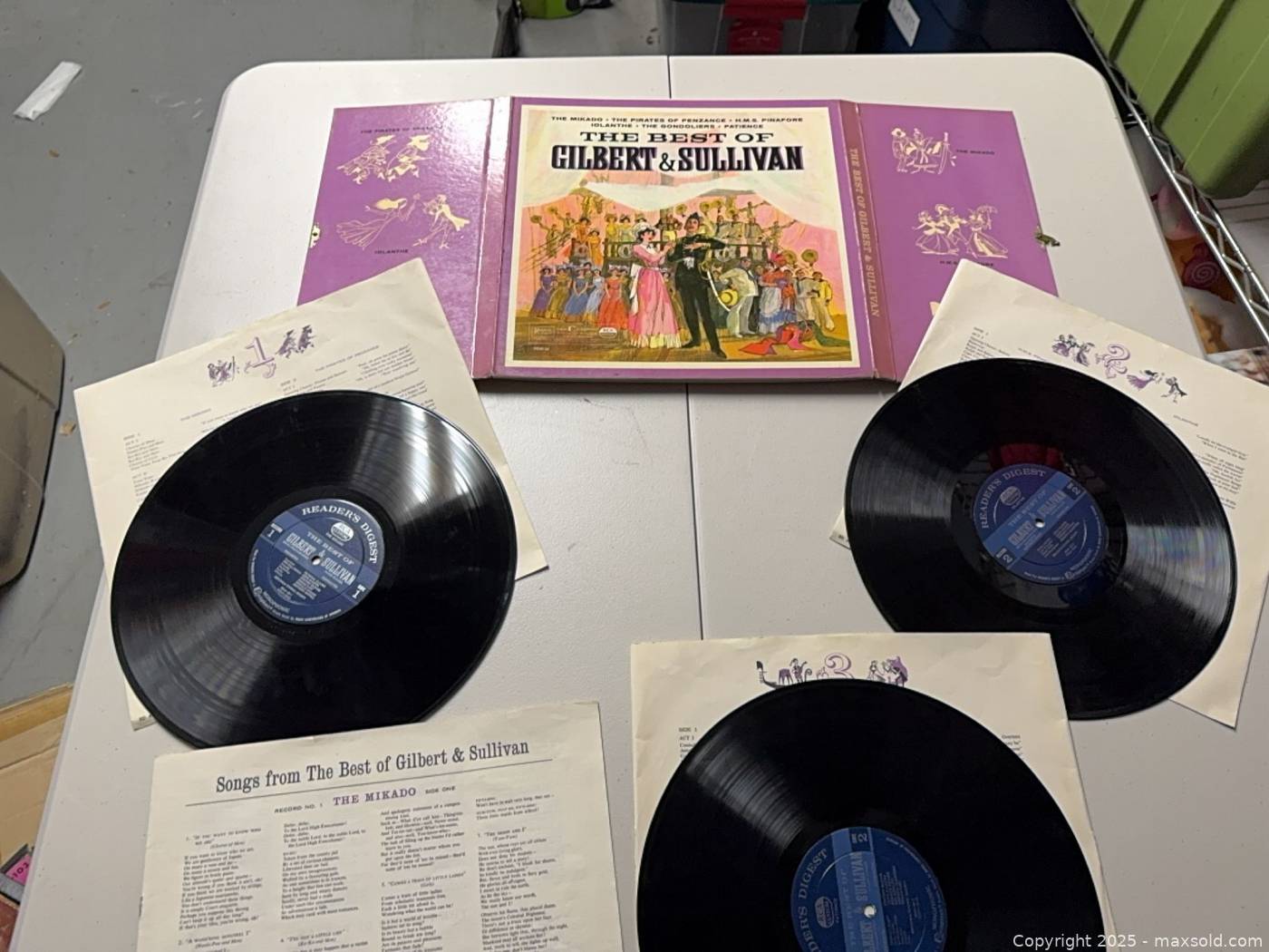 13 classical & operetta vinyl record box sets | Maxsold