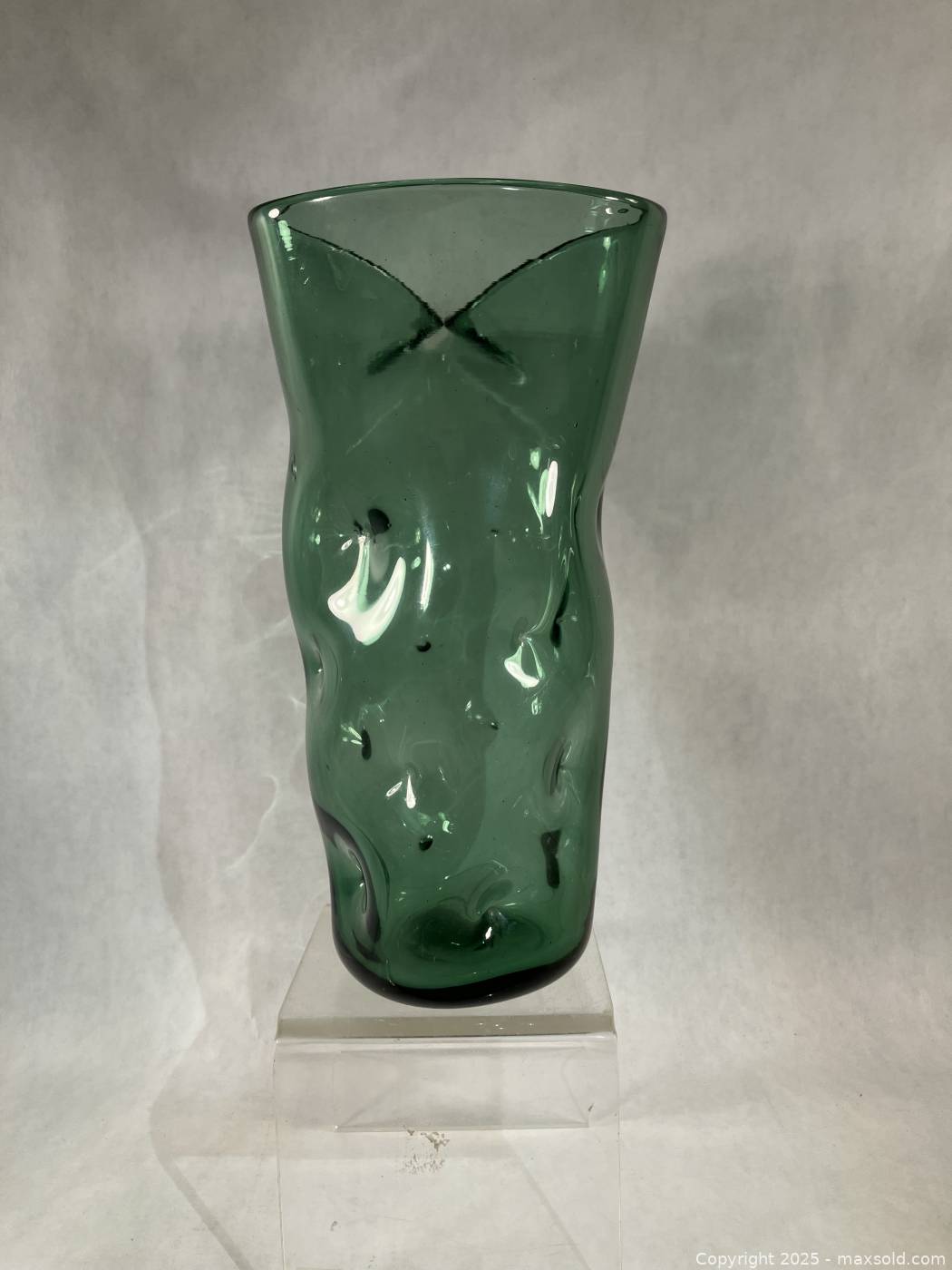 Italian Empoli viridian green art glass dimple jug 8.25 in | Maxsold