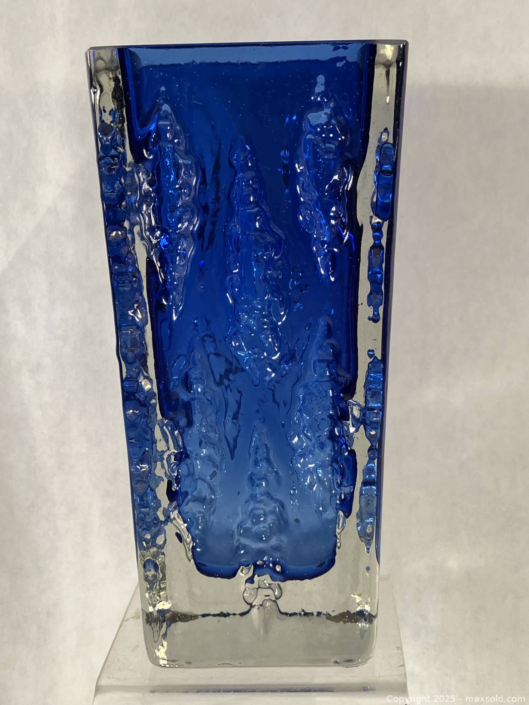 Kurt Wokan Shell Vase for Ingrid Glass | Maxsold
