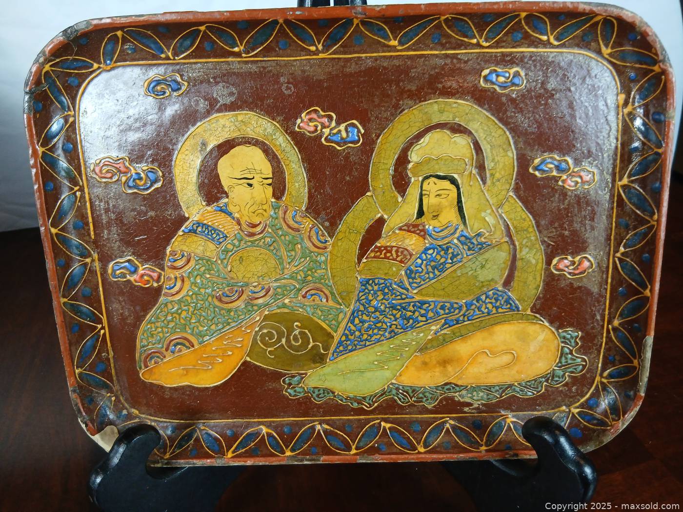 Dragon motif metal tray and lacquered painted tray | Maxsold
