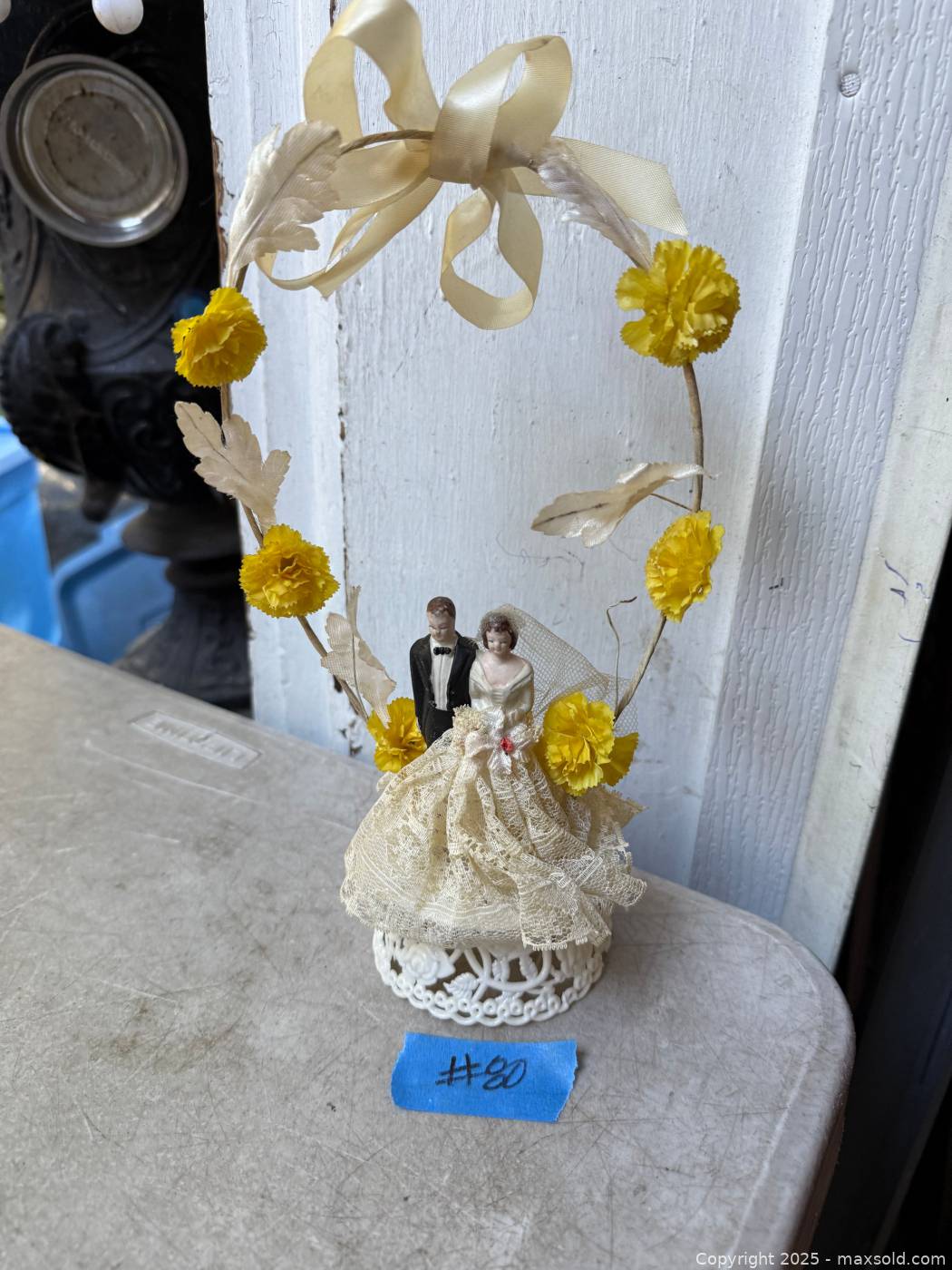 Vintage bride and groom arch cake topper | Maxsold