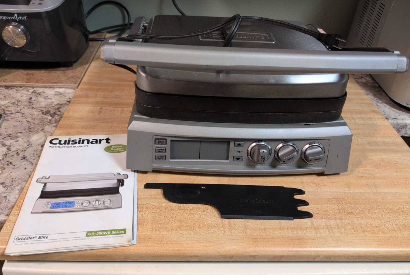 Cuisinart Griddler Elite GR-300WS | Maxsold
