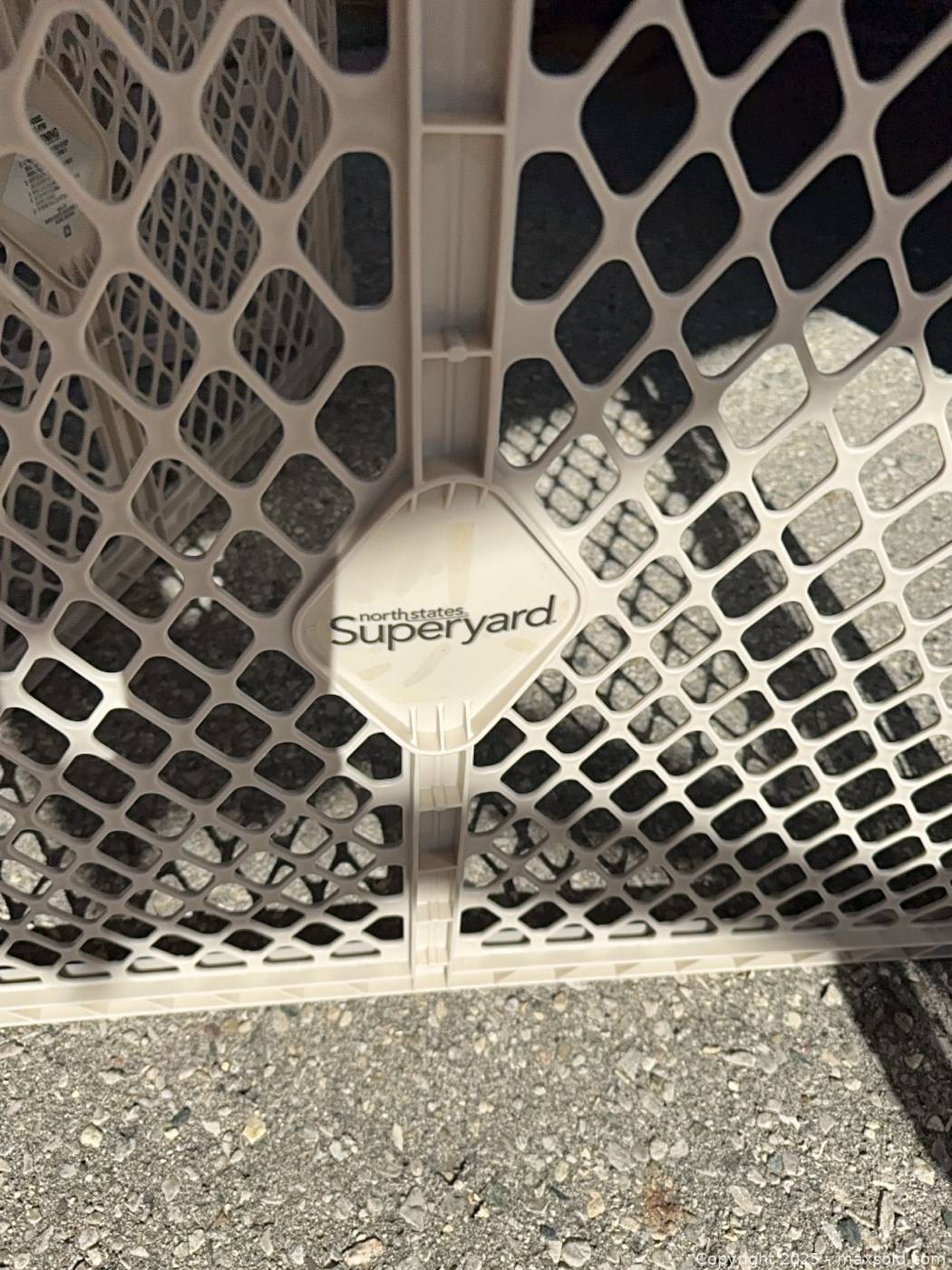 North States Superyard 6-Panel Play Yard | Maxsold