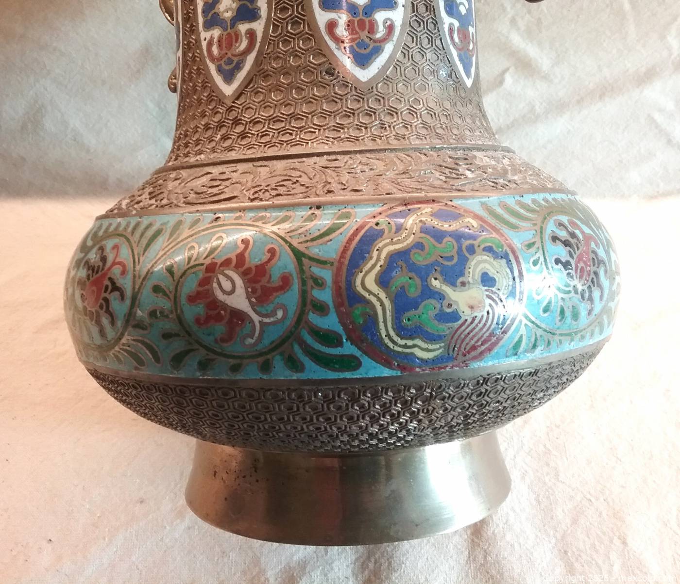 Japanese champlevé bronze vase 12" | Maxsold