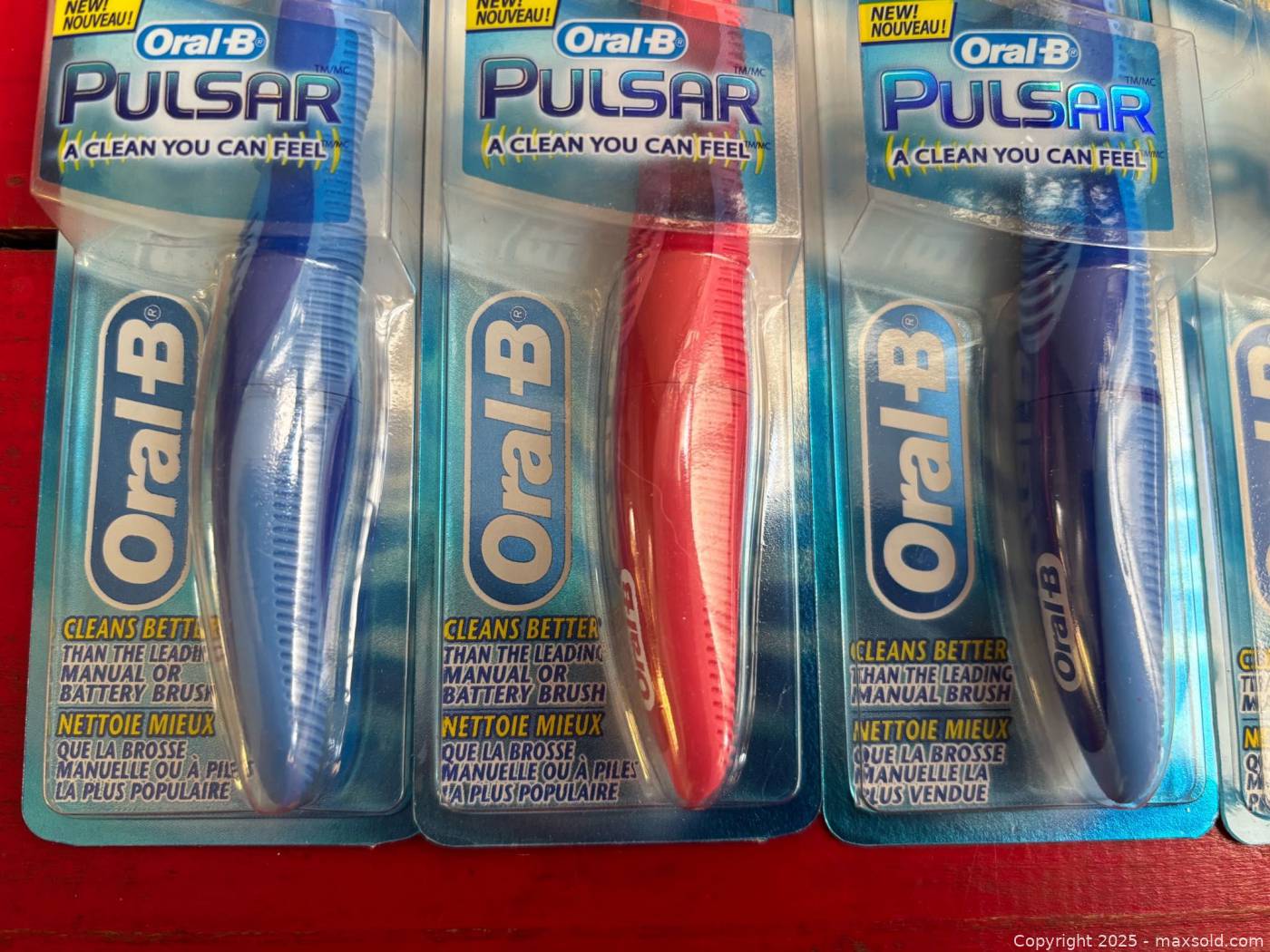 Oral-B Pulsar battery toothbrush 4-pack | Maxsold