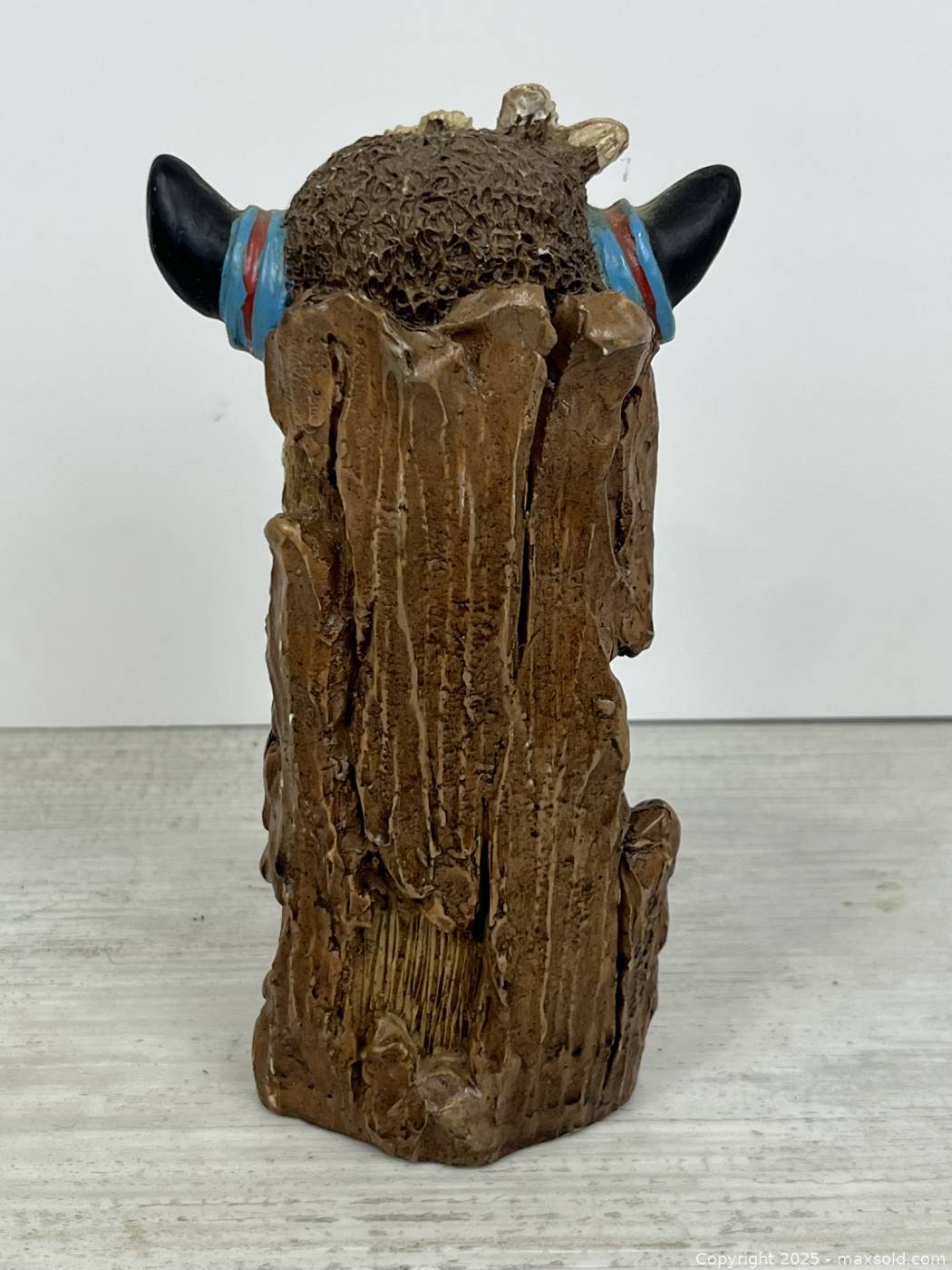 Giftcraft Indigenous Art Resin Sculpture | Maxsold
