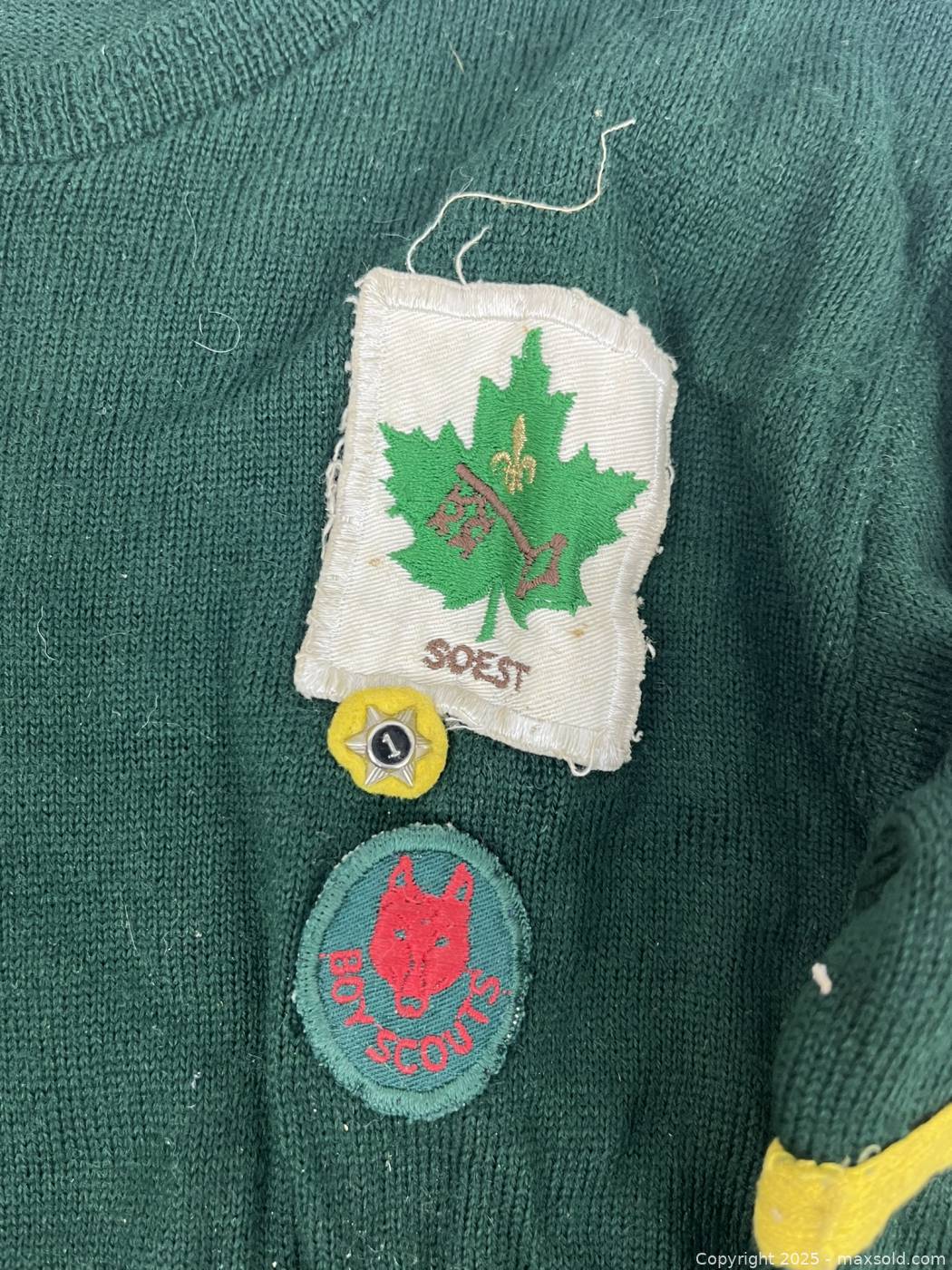 Vintage Boy Scouts Canada Cub Jersey Size 32 | Maxsold