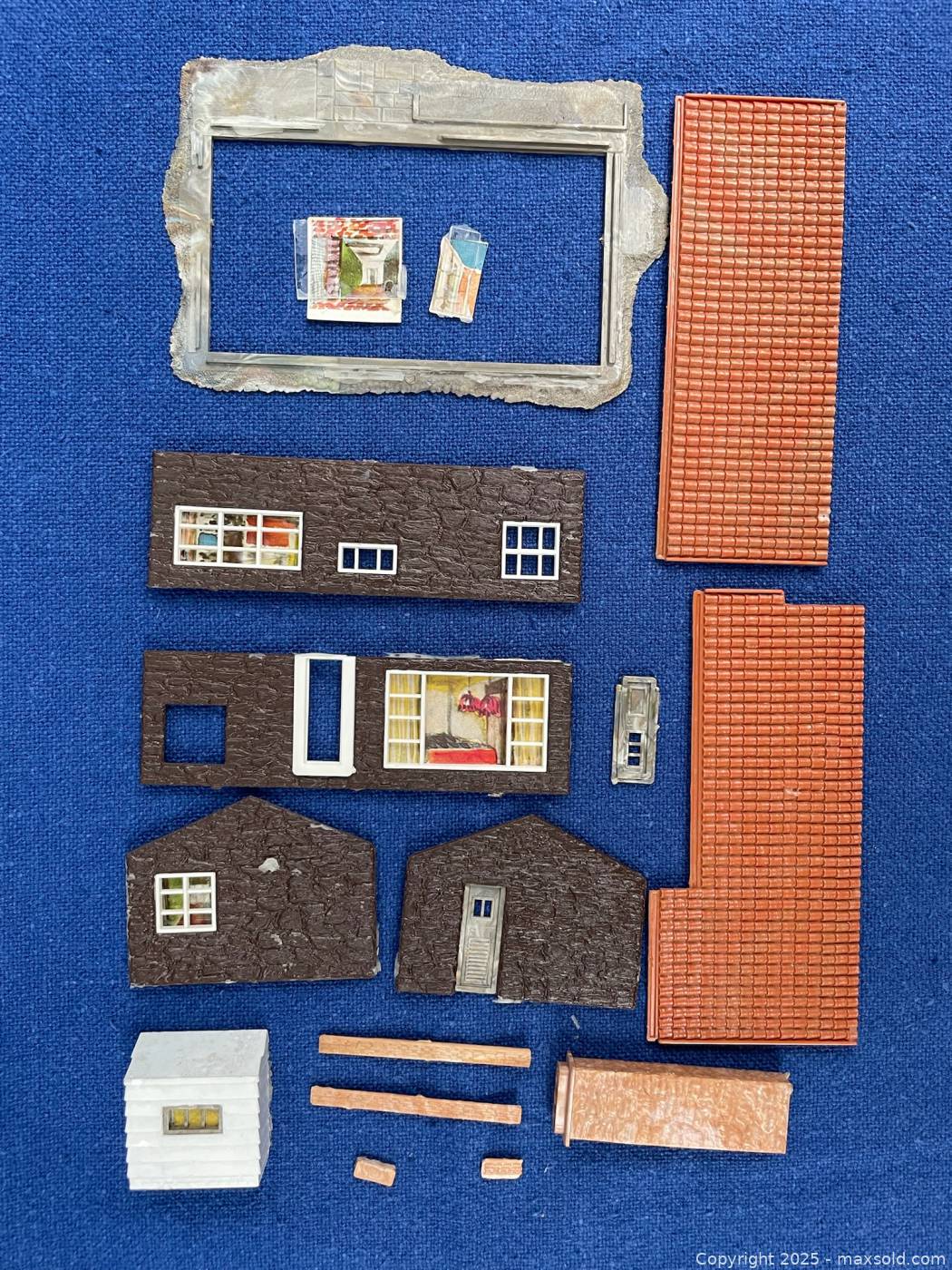 HO scale plastic model railroad house kit parts only | Maxsold