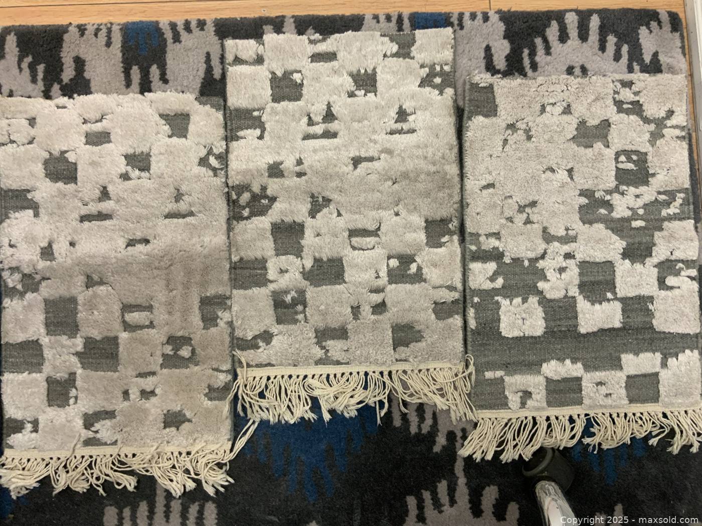 Set of three hand-woven Moroccan wool/silk table mats with bottom ...
