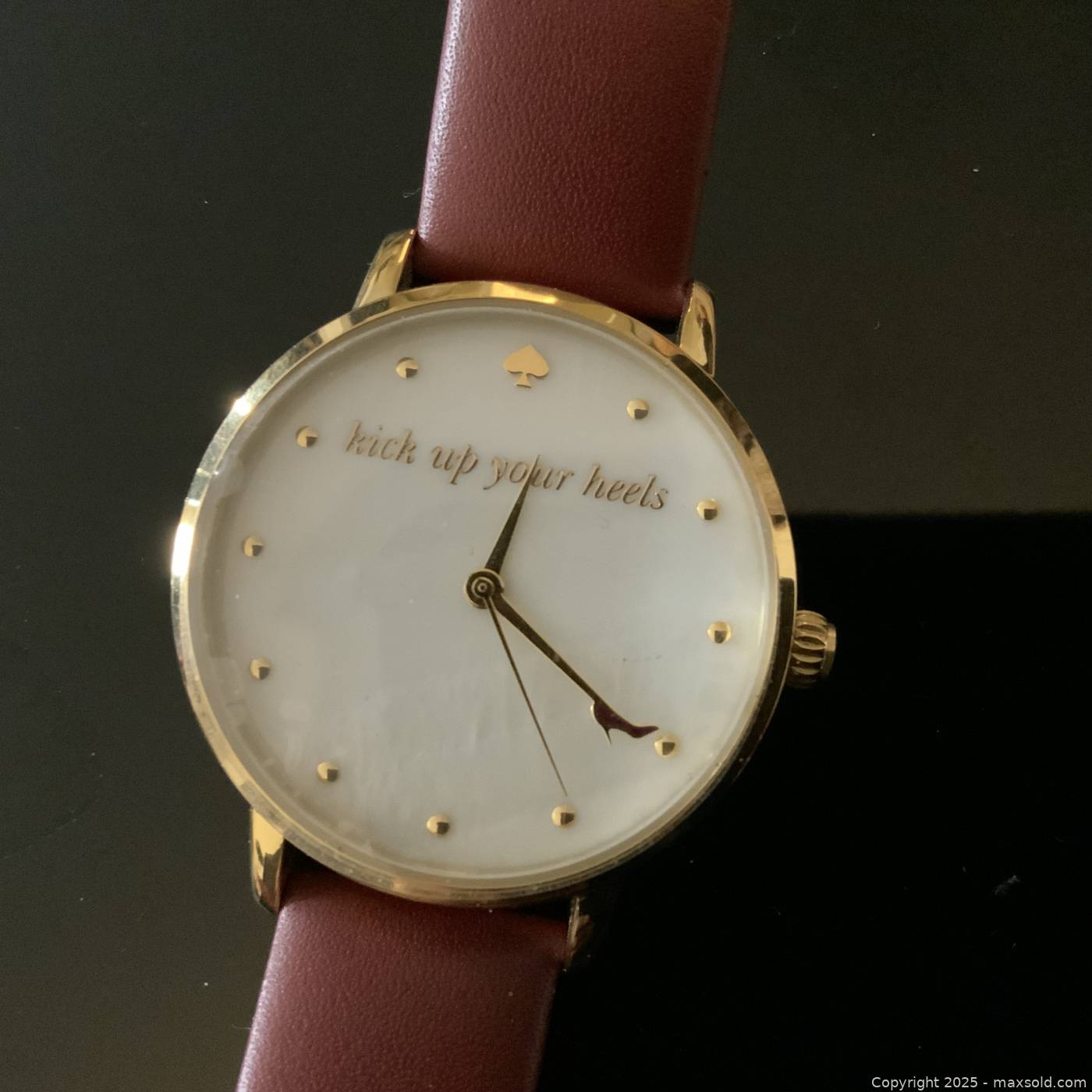 Kate Spade large-face analog wristwatch | Maxsold