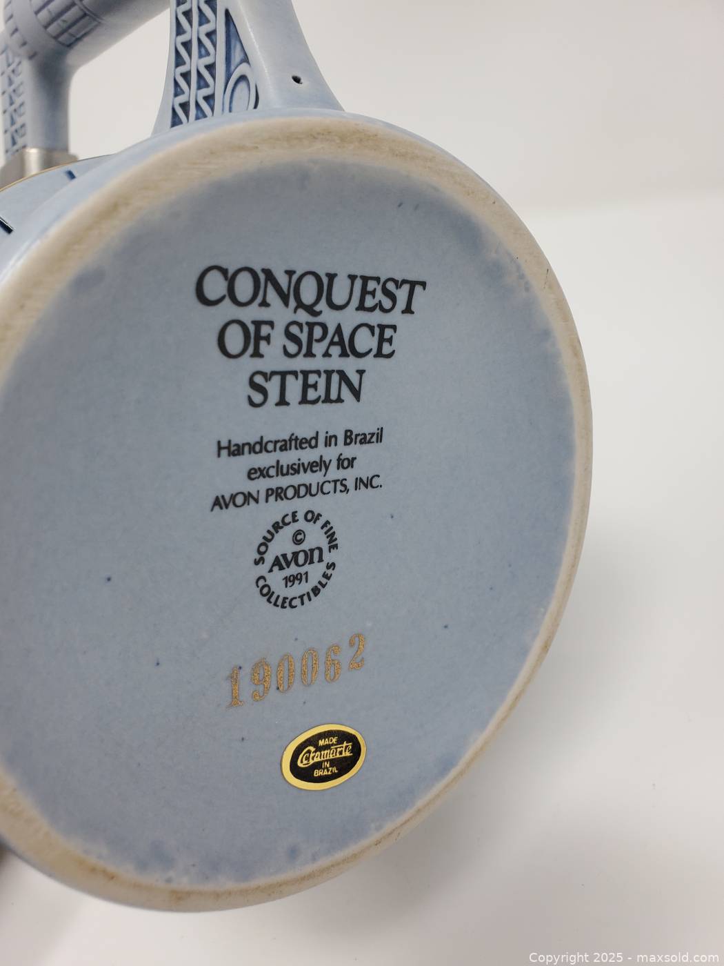 1991 Avon Conquest of Space Beer Stein | Maxsold