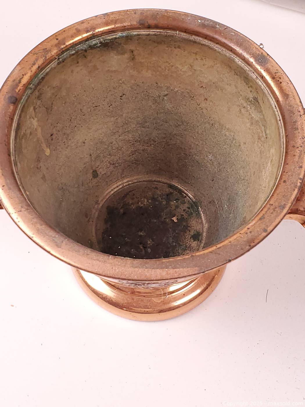 Assorted vintage metal tableware 34 pcs | Maxsold
