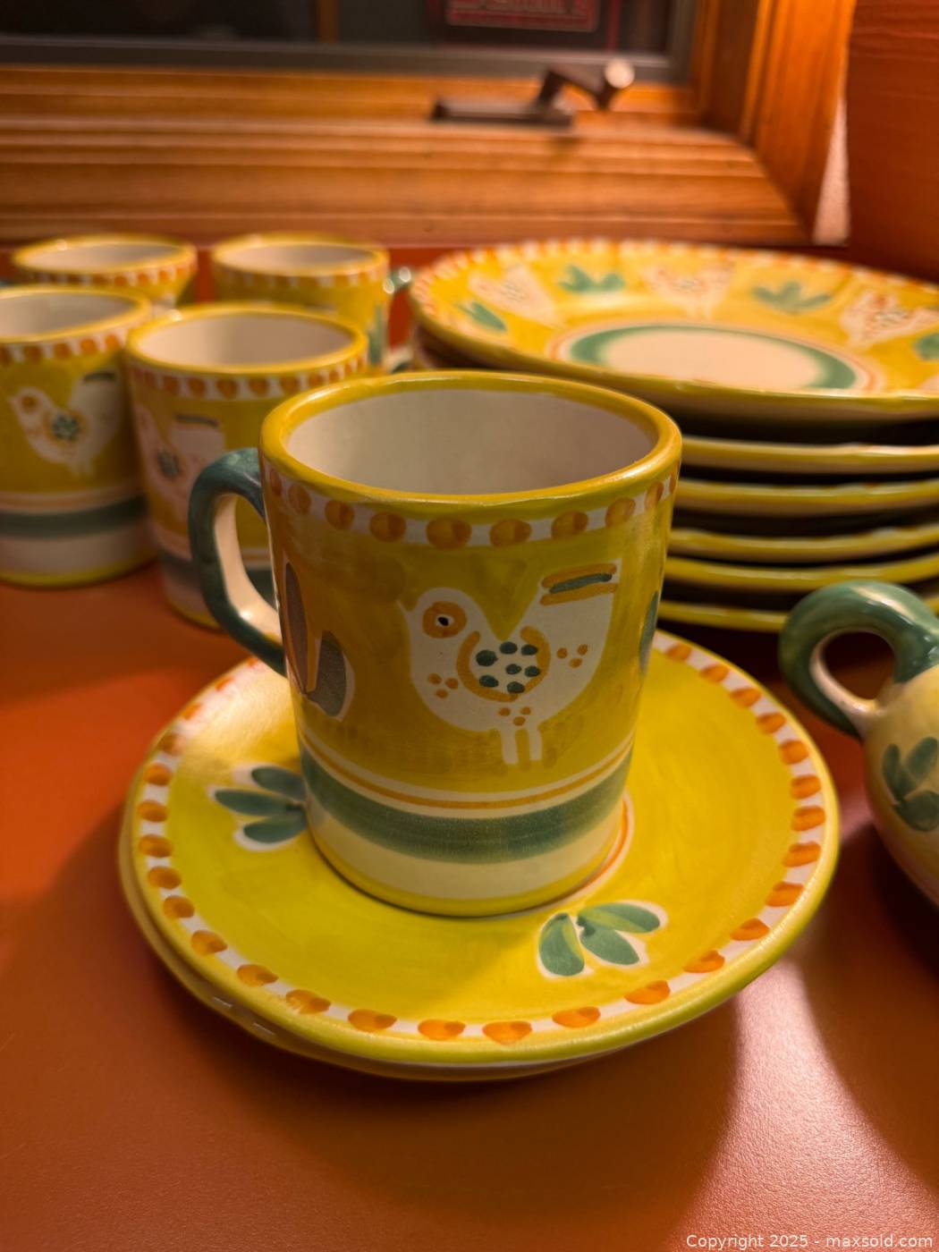 Vietri Campagna Chicken Yellow Dinnerware 20-Piece | Maxsold