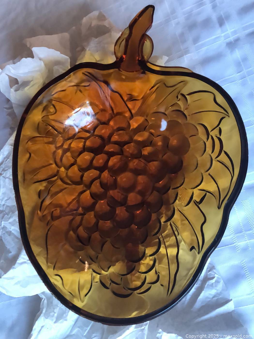 Amber pressed glass serving pieces | Maxsold