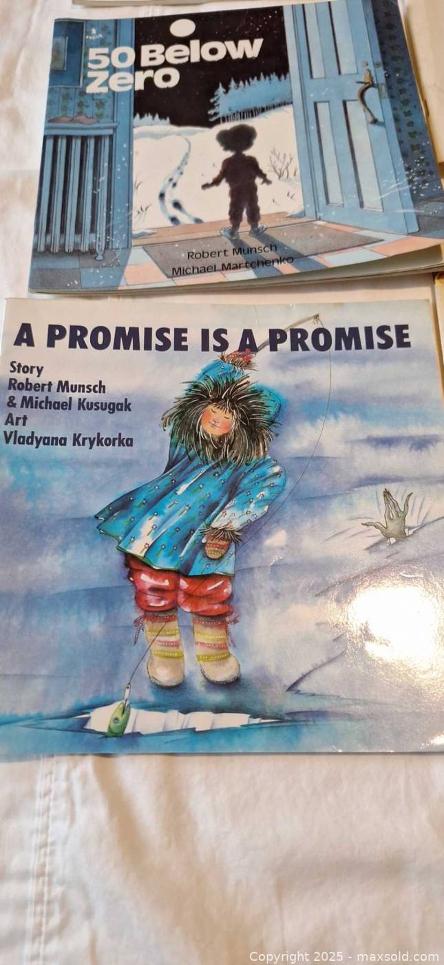 Robert Munsch Children's Books | Maxsold
