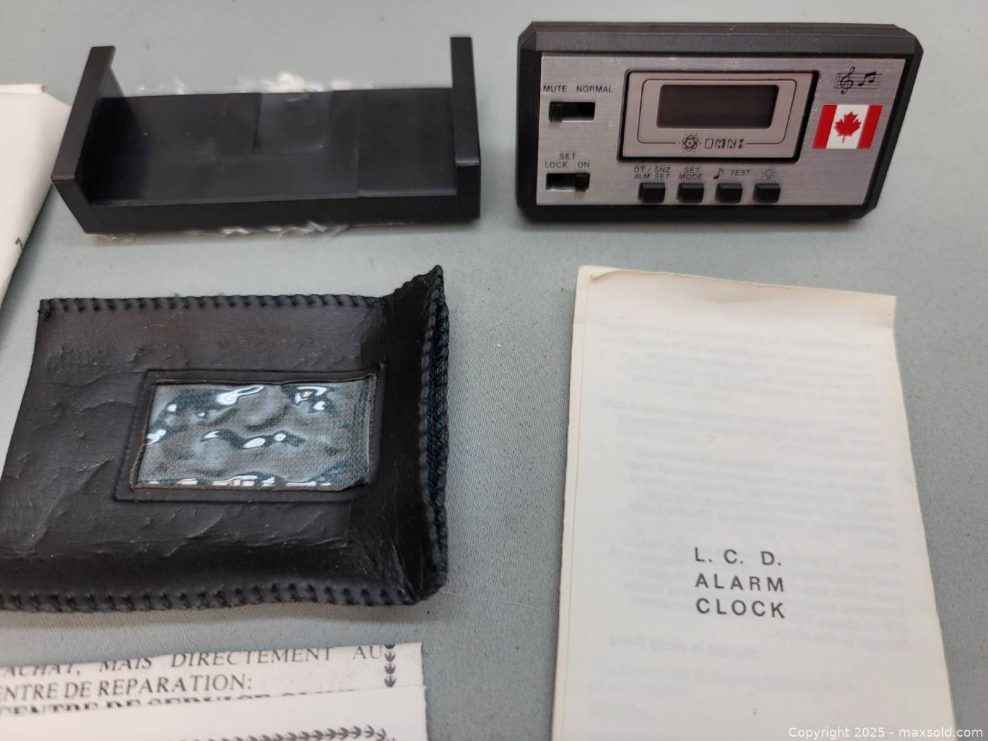 Approx 70 OMNI LCD digital alarm clocks NOS | Maxsold
