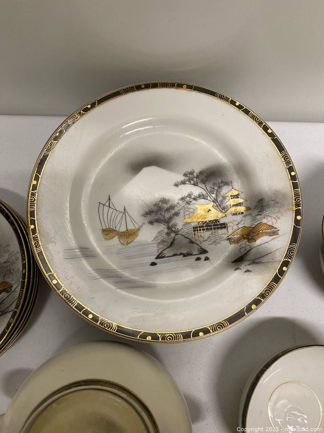 Unity Japanese porcelain tea set, 18 pcs | Maxsold